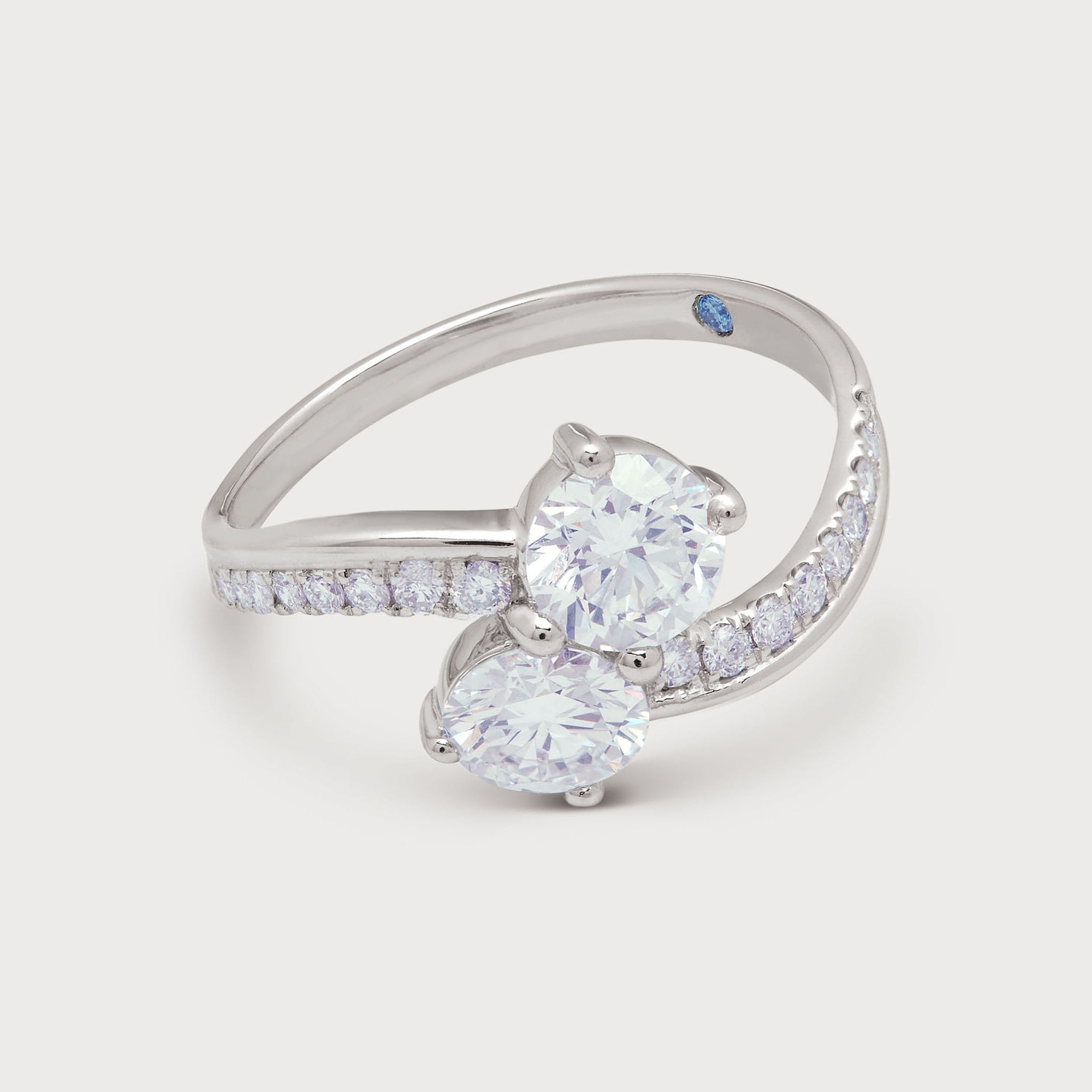 Aukera Women's Diamond Ring – The Polaris Ring – Aukera Jewellery